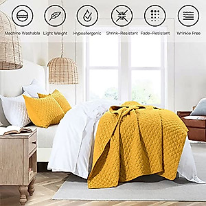 Yellow Quilt Queen Size, Lightweight Quilt for Summer Ultra-Soft Microfiber Modern Style Quilted Clouds Pattern Bedspread Quit Set 3 Pieces（(1 Quilt and 2 Pillow Shams)