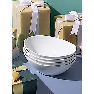 LIFVER 9" Serving Bowls, Porcelain Large Serving Dishes, 36 Ounce for Salads, Side Dishes, Pasta, Oval Shape, Microwave & Dishwasher Safe, Good Size for Dinner Parties, Set of 4, White