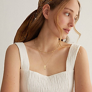 Gold Necklace for Women Trendy Dainty Initial Pendant Necklace Figaro Chain Choker Necklace Layered Set Bar Rectangle Pendant Necklaces 14K Gold Plated Simple Letter J Necklace Everyday Gold Jewelry