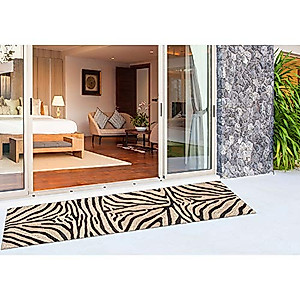 Liora Manne Ravella Zebra Indoor/Outdoor Rug Black 24"X8'