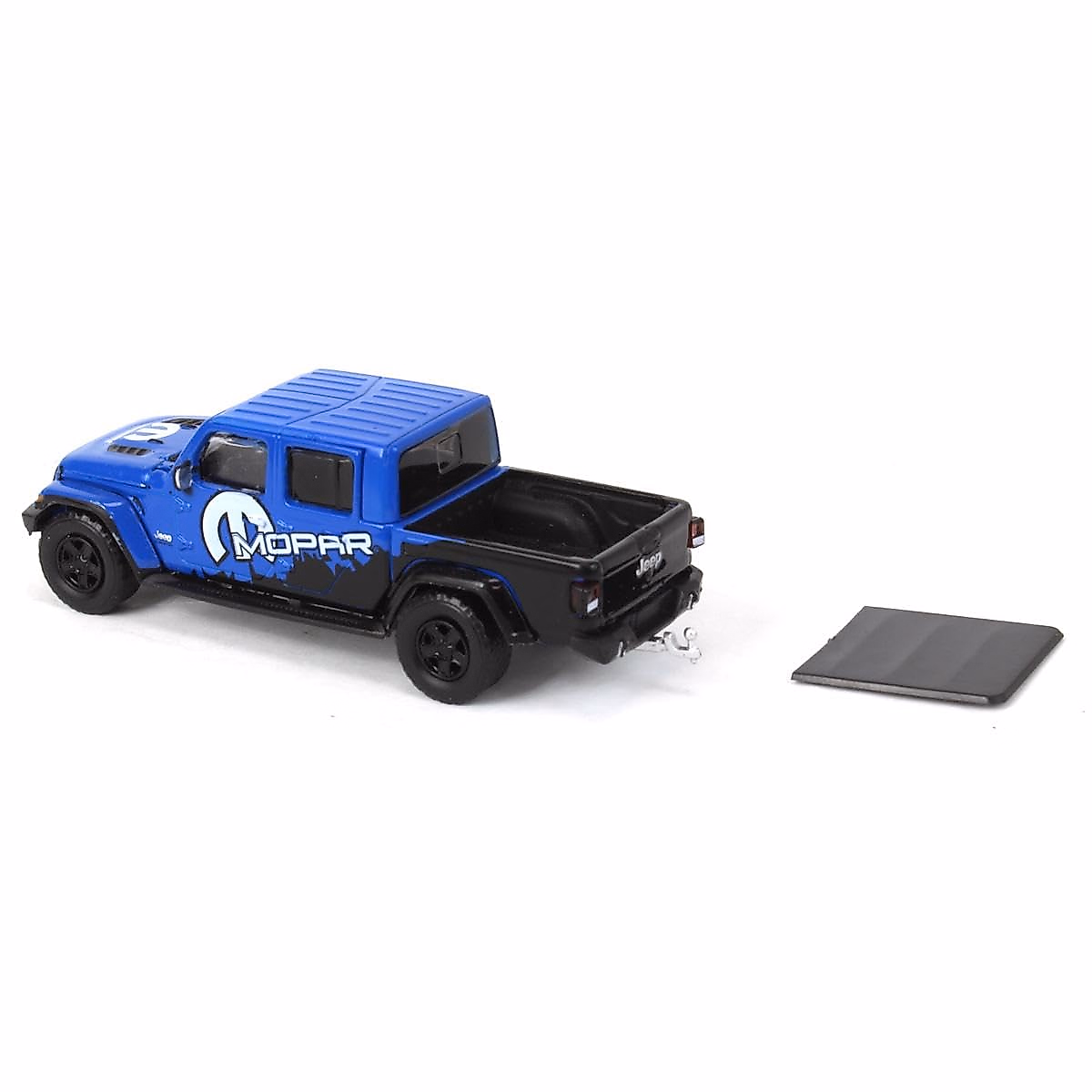 2021 Gladiator Pickup Truck w/Tonneau Cover & Off-Road Bumpers Blue & Black Blue Collar Collection 1/64 Diecast Model Car by Greenlight 35220 F