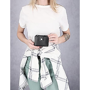 Timberland womens Leather RFID Small Indexer Wallet Billfold, Black, One Size US