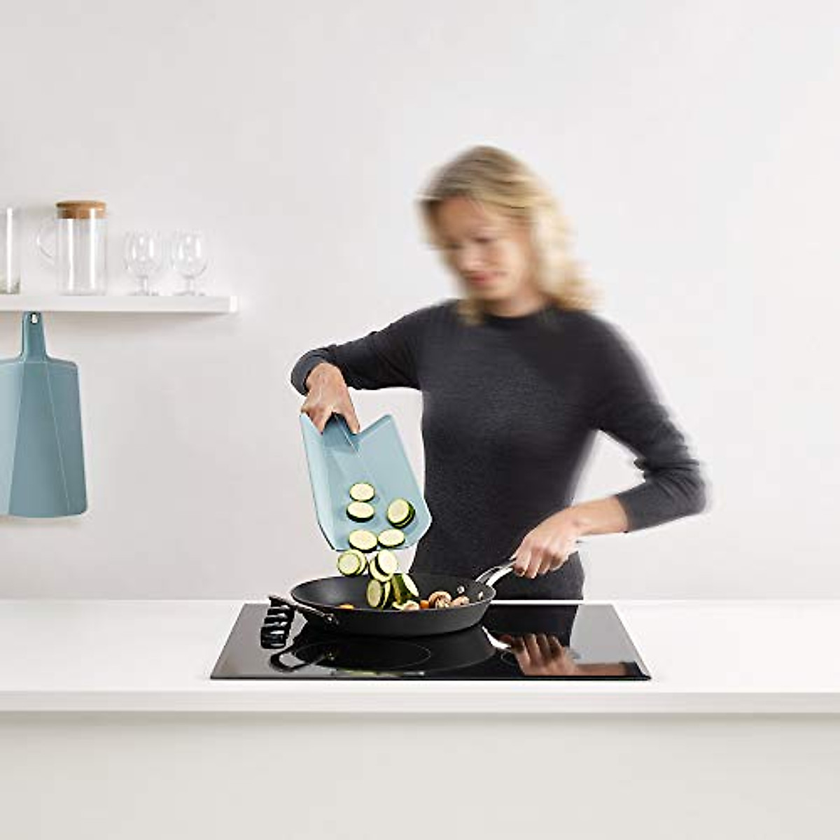 Joseph Joseph Chop2Pot Foldable Plastic Cutting Board 15 x 8.75 Non-Slip Feet 4-inch Handle Dishwasher Safe, Small, Dove Gray