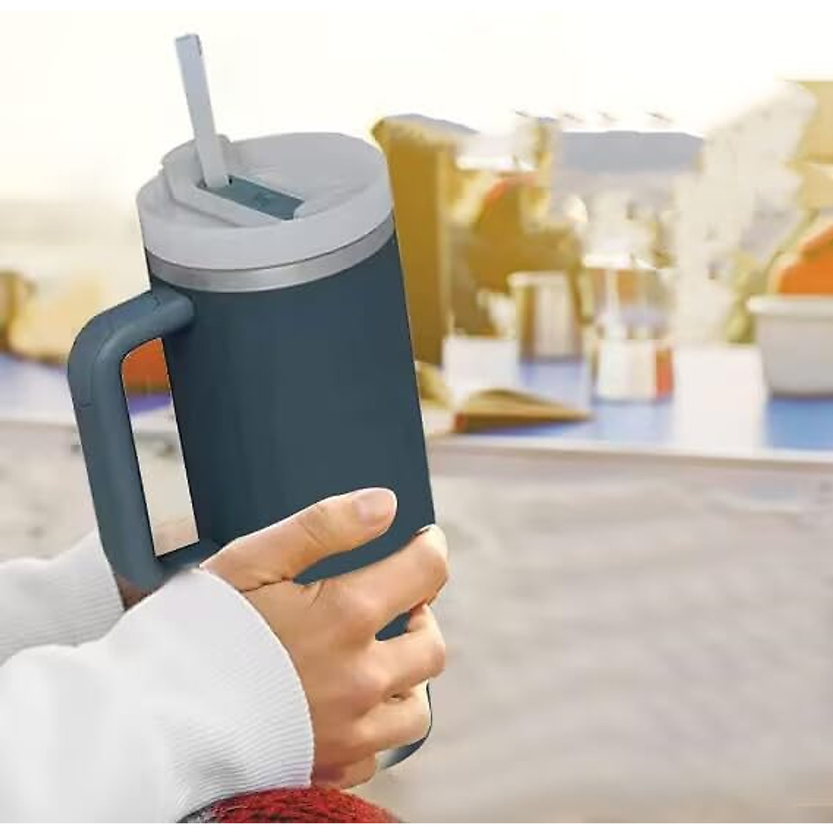 FAMKX 40oz Insulated Travel Mug Tumbler With Handle And Straw,Stainless Steel Double wall Vacuum Thermos Cup Keep Drink Cold and Hot (Champagne#)