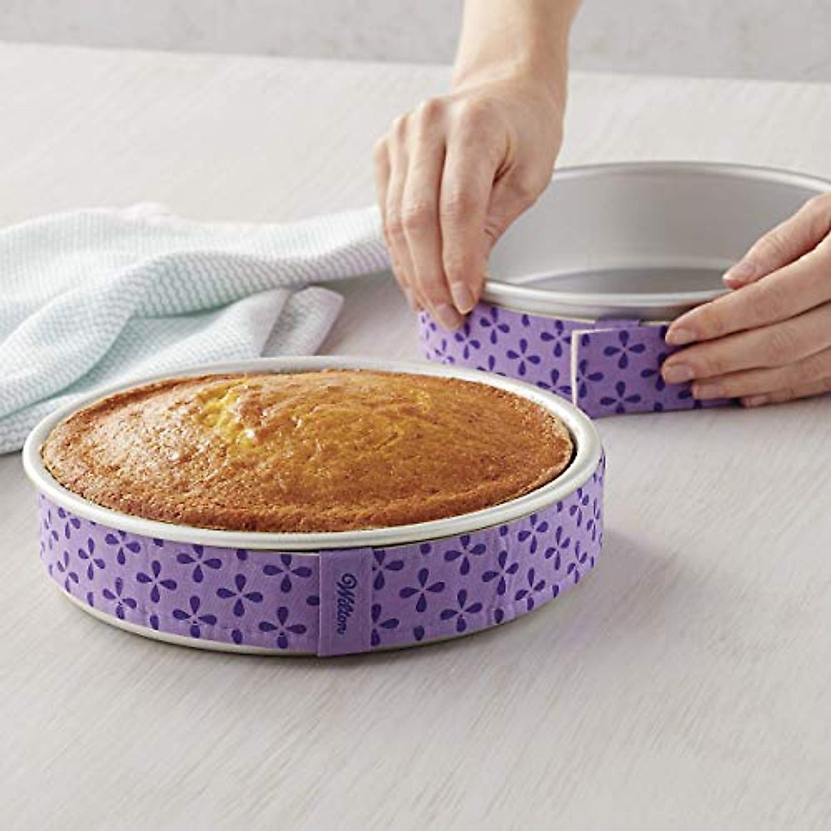 Wilton Bake-Even Cake Strips for Evenly Baked Cakes, 2-Piece Set, Purple, Fabric