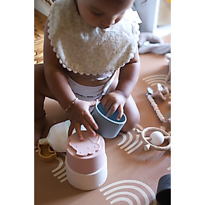 Ali+Oli Silicone Stacking Cups (7-pc), Educational Toys for Baby & Toddler, Baby Bath Toys, Baby Toys for Sensory and Development, Counting Silicone Toys, BPA-free Developmental Toys for Babies