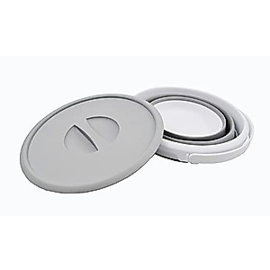 SAMMART 5.5L (1.4 Gallon) Collapsible Plastic Bucket with Lid - Foldable Round Tub with Lid - Portable Fishing Water Pail - Space Saving Outdoor Waterpot. (White/Grey, 1)