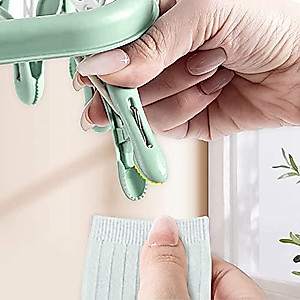 hautllaif Plastic Clothes Drying Hanger with 32 Clips and Drip Foldable Hanging Rack (Green)
