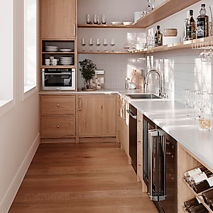 ZLINE 24" 1.2 cu. ft. Built-in Microwave Drawer with a Traditional Handle in Stainless Steel