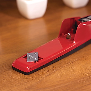 Swingline Stapler, 747 Iconic Desktop Stapler, 25 Sheet Capacity, Desk, Office, Rio Red (74736)