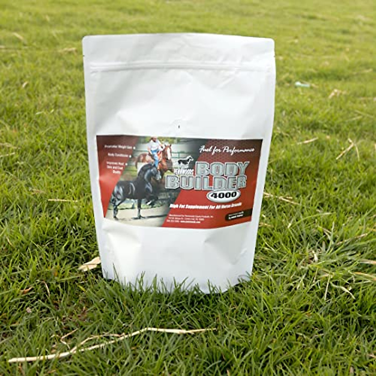 Pennwoods Body Builder 4000, Horse Weight Gain Supplement, High Fat and Energy Horse Weight Builder with Body Conditioning Horse Vitamins, Improves Hoof Quality - 11 LB Bag