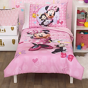 Disney Minnie Mouse Helping Friends 4 Piece Toddler Bedding set - Fitted Sheet, Pillow Case, Top Sheet, and Comforter Quilt - Pink