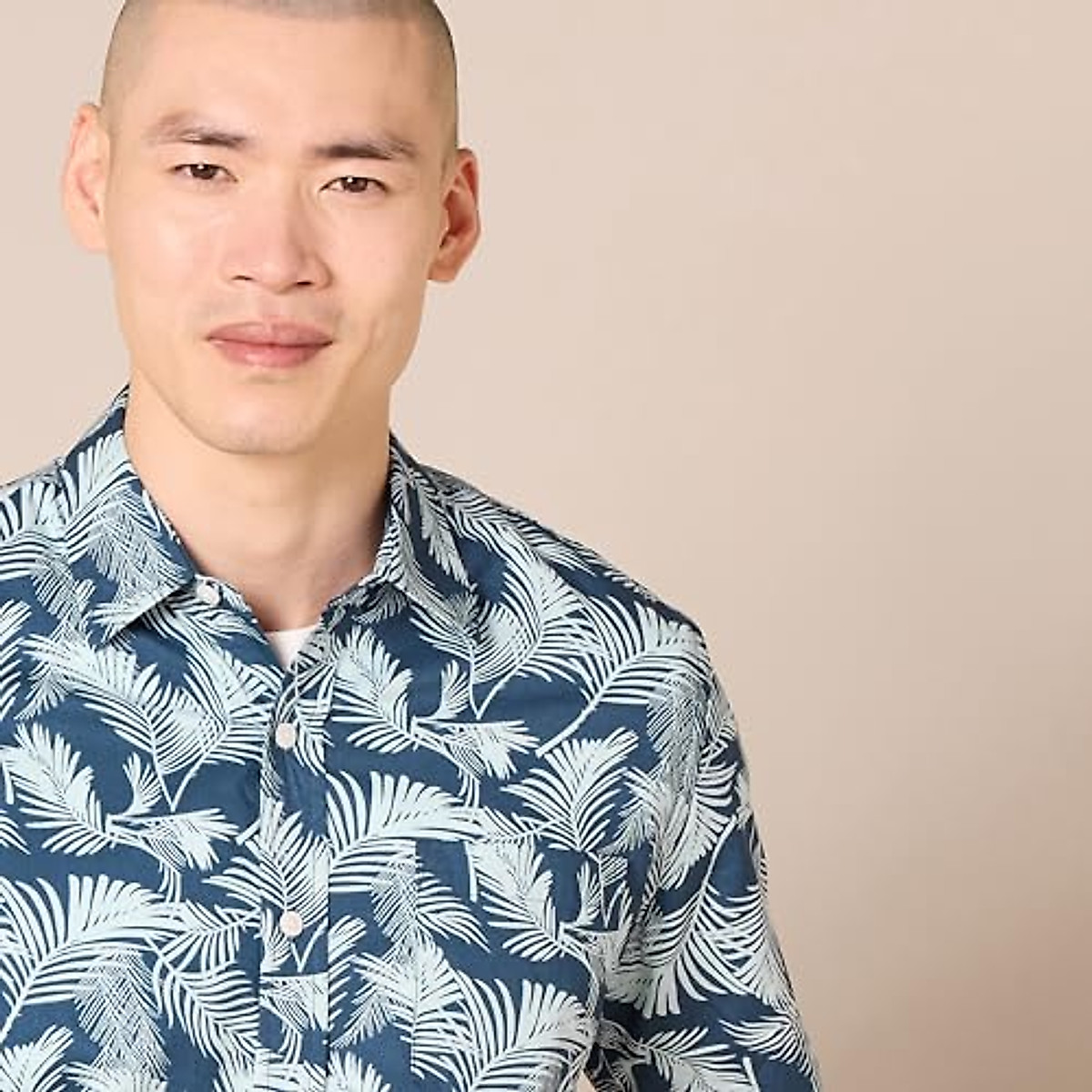 Amazon Essentials Slim-Fit Men's Short Sleeve Button Down Shirt, Aqua Blue Navy Palm Leaf Design, XX-Large