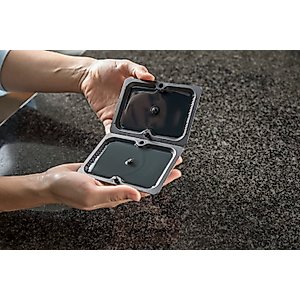 Tomcat Mouse Trap with Immediate Grip Glue for Mice, Cockroaches, and Spiders, Ready-to-Use, 4-Pack (16 Glue Traps)