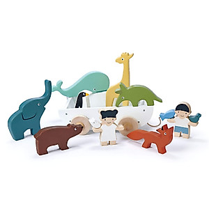 Tender Leaf Toys - The Friend Ship - 12 Pieces Pull Toy Ship Set with Stackable Animals and Friend Figures - Early Learning, Creative and Imagination Play for Children 3+