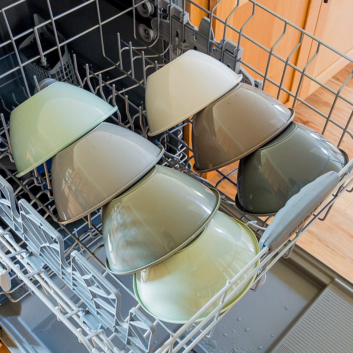 Youngever 32 ounce Plastic Bowls, Large Cereal Bowls, Large Soup Bowls, Set of 9 (9 Urban Colors)