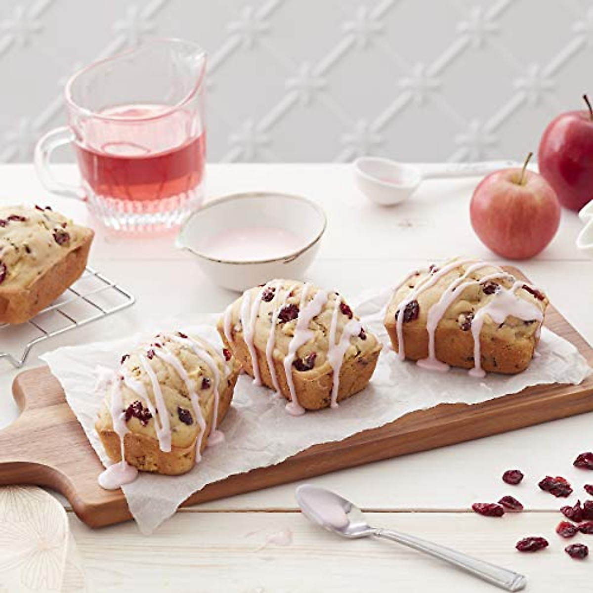 Wilton Perfect Results Non-Stick Mini Loaf Pan, 8-Cavity, 15.2 IN x 9.5 IN x 1.6, Gray