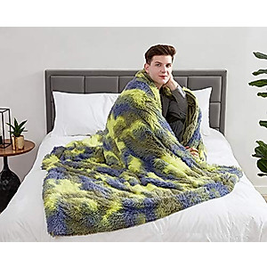 Hobed Life Ultra Soft Blanket 50 x 60 Inch, Faux Fur Blanket for Kids, Boys, Teens & Young Man, Stylish Camo Tie Dye Fur Throw, Fluffy Chair Blanket, Super Plush Reversible Bed Blanket, Male Fashion