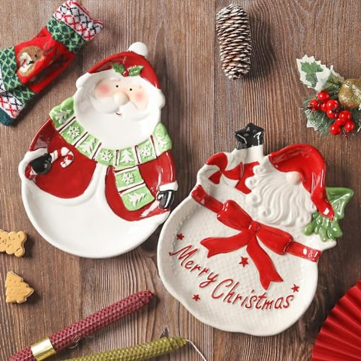 Hand-Painted Ceramic Christmas Santa Claus Plates Breakfast, Dessert, and Snack Dishes Christmas Tableware Gift (4)