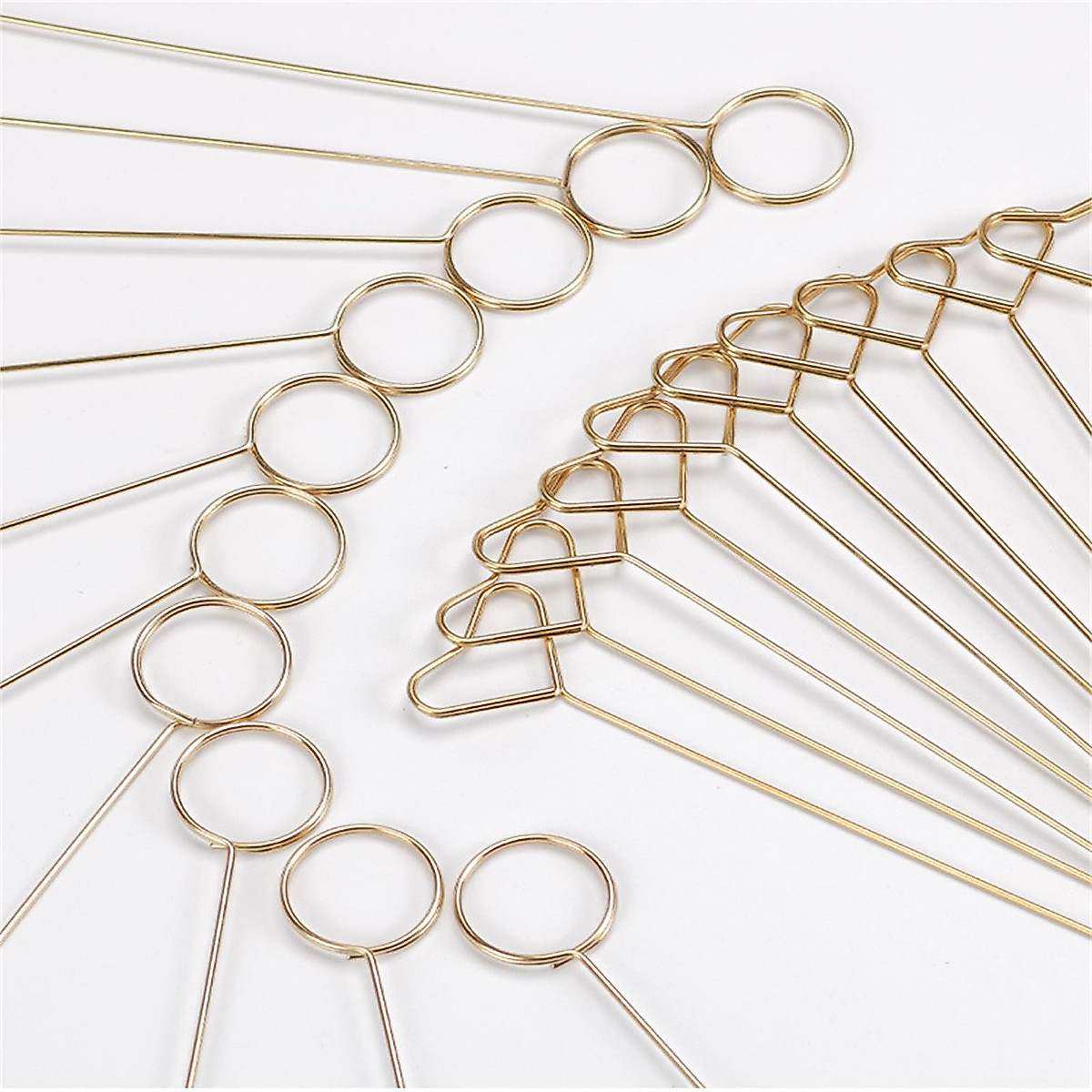 Metal Wire Floral Place Card Holder, DANUDON 40PCS Flower Card Holder Stick Heart Round Floral Holder Pick Gold Card Note Table Number Memo Photo Clip for Flower Arrangements Wedding Birthday Party