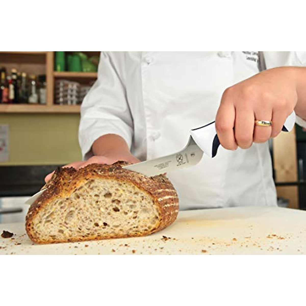 Mercer Culinary - M23210WBH Mercer Culinary Millennia 10-Inch Wide Wavy Edge Bread Knife, White