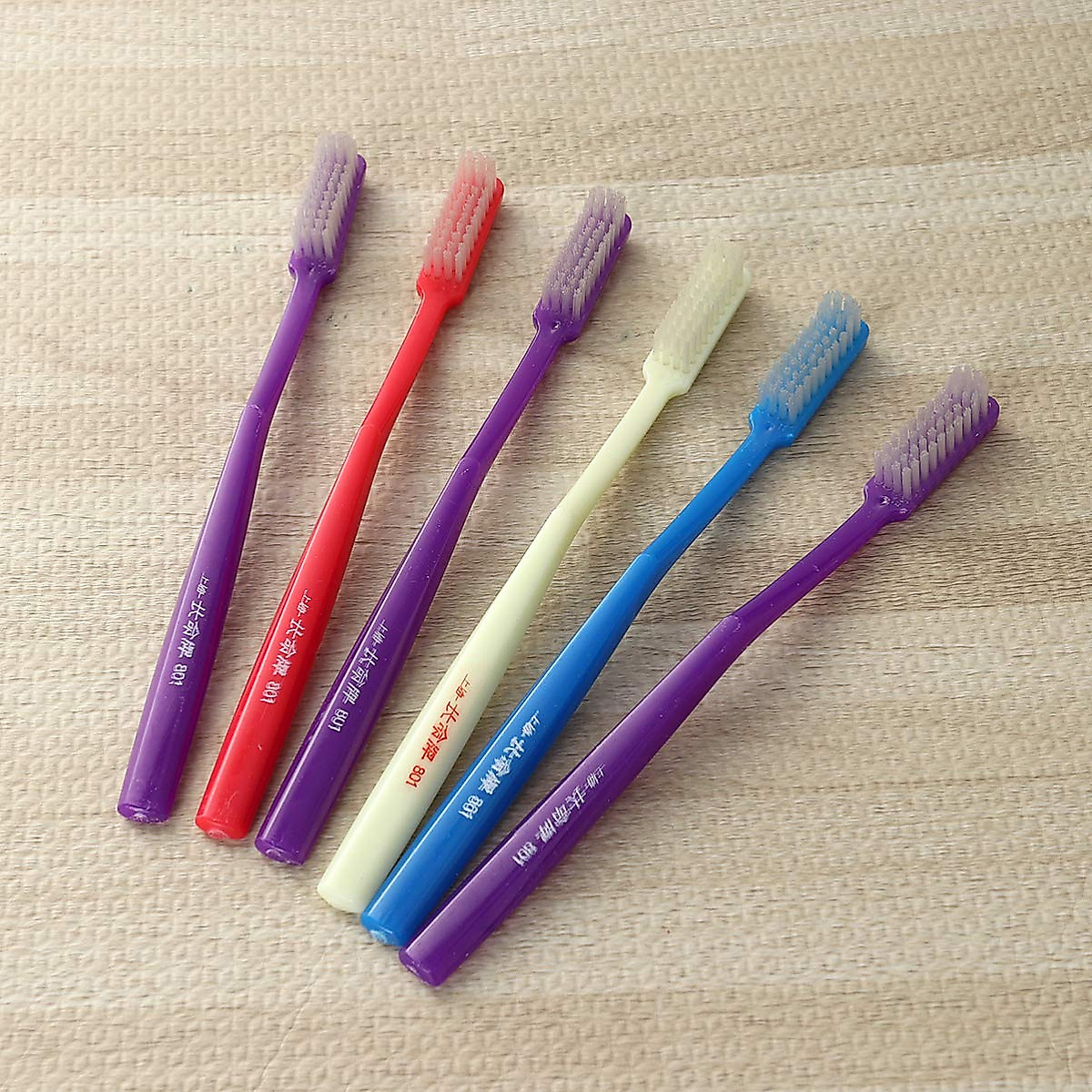 12pcs Adult Manual Toothbrush Hard Tooth Clean Brush Pocket Toothbrush for Teeth Stain Clean(Random Color)
