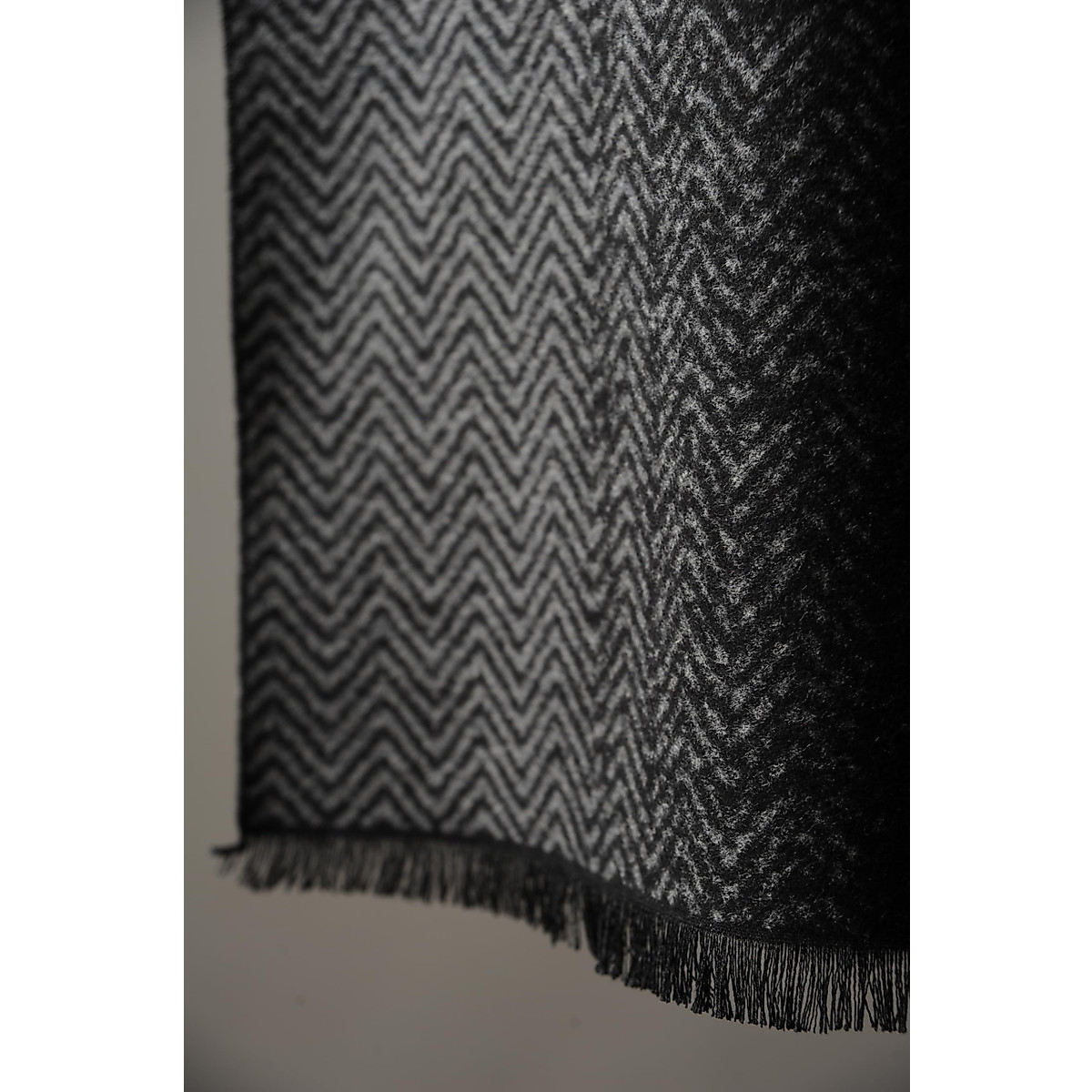 CUDDLE DREAMS Men's Silk Scarves, 100% Mulberry Silk Brushed, Luxuriously Soft (Black Gray Herringbone)