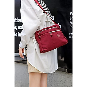 Medium Crossbody Purse Bag with Inside Key Hook Shoulder Bag for Everyday Travel Waterproof Nylon (Black)