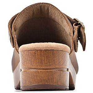 WHITE MOUNTAIN Shoes Being Leather Footbeds Clog, Brown/Leather, 7 M