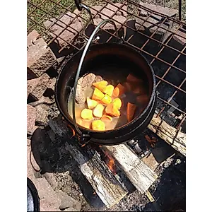 Cuisiland 8.6QT Pre-seasoned Cast Iron Potjie pot