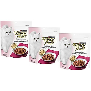 Fancy Feast Gourmet Dry Cat Food - Filet Mignon Flavor with Real Seafood & Shrimp - 3 Pack (3 Pounds Total)