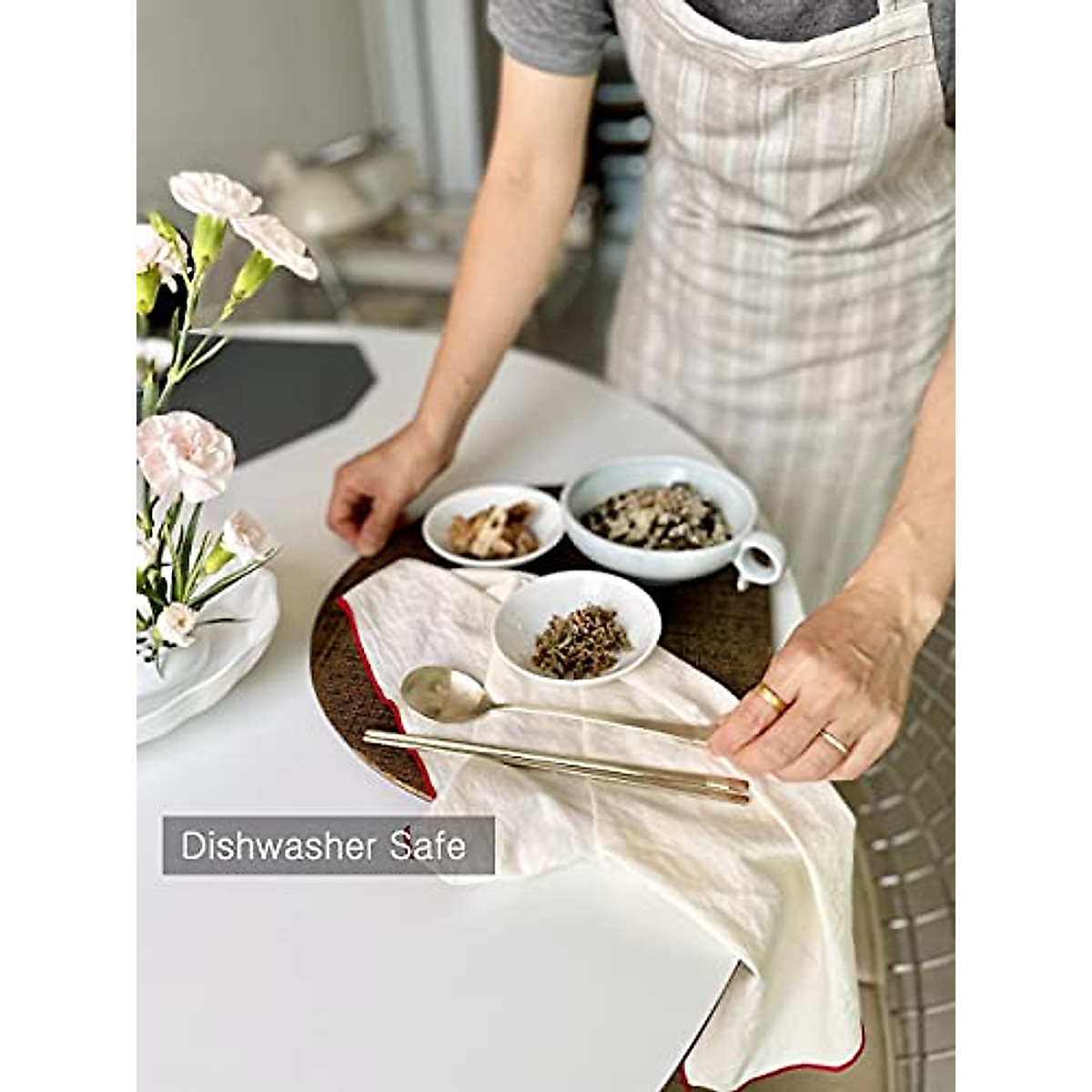 cozymomdeco Korean Made Traditional Pattern Engraved Chopsticks Spoon Set 18-10 Stainless Steel Gold Color 2SET