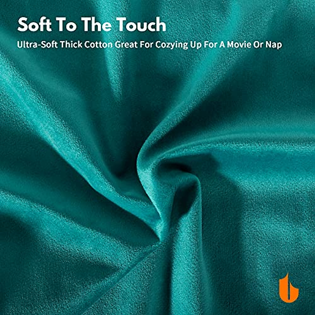 Urbanstrive Not Fade Velvet Soft Solid Decorative Throw Pillow Covers Square Cushion Case for Sofa Bedroom Car 18 x 18 Inch 45 x 45 cm, Aqua Green