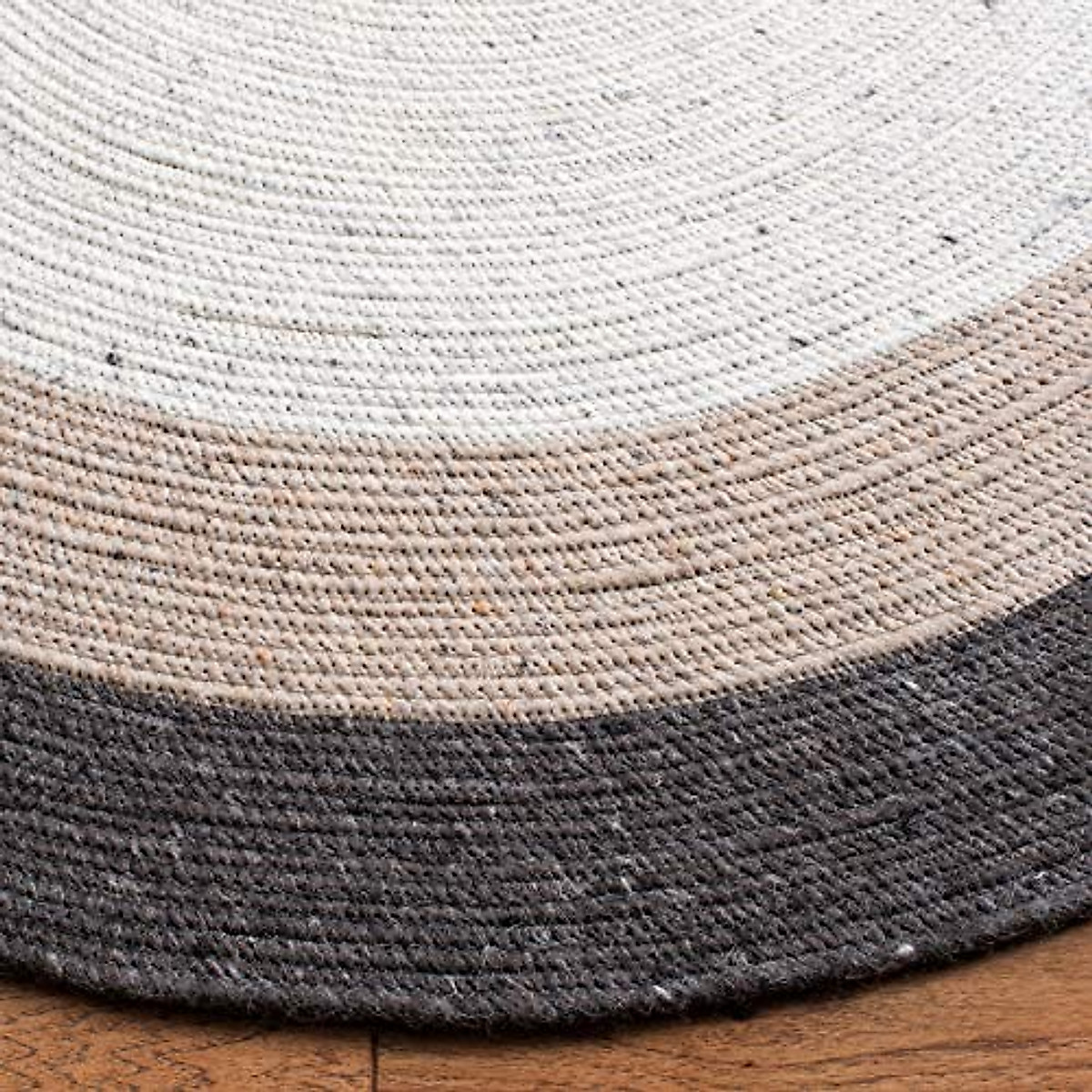 SAFAVIEH Braided Collection 4' x 6' Oval Charcoal/Ivory BRD903H Handmade Country Cottage Reversible Wool Entryway Foyer Living Room Bedroom Kitchen Area Rug