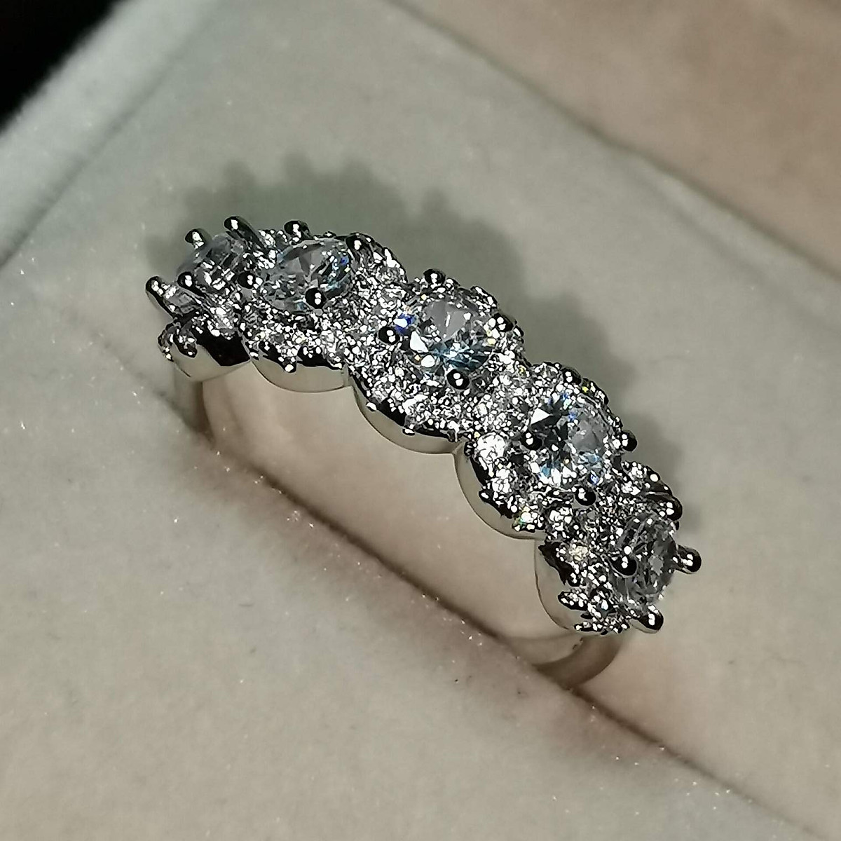 GUIDECUN Fashion CZ Crystal Diamond Halo Wedding Band Gold Plated Cubic Zirconia Eternity Band Ring Jewelry for Women (US Size 7)