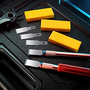 Size 18 Chiseling Blades SK5 Knife Blades No Handles Knife Square Blade Carbon Steel Chisel Tip Knife Blade with Plastic Storage Boxes for Craft Carving Chiseling Shaving Cutting (30 Pack)