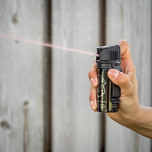 POLICE MAGNUM Pepper Spray Self Defense- 16ft Range- Portable Law Enforcement Unit - Made in The USA - 1 Pack 2oz Flip Top (Belt Clip Fogger)