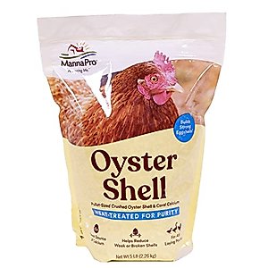 Manna Pro Crushed Oyster Shell - Calcium Supplement for Laying Hens - Chicken Feed for Egg-Laying Chickens - 5 lbs