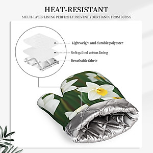 White Narcissus Silicone Oven Mitts Pot Holder Sets 2pcs Cute Design Washable Non Slip Kitchen Heat Resistant Mat Women's Cooking Gloves for Baking and BBQ Wear