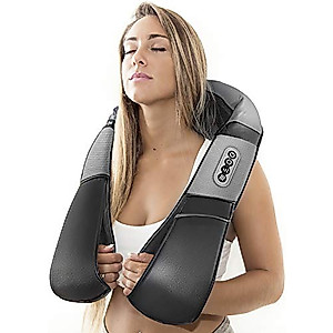 InvoSpa Shiatsu Back Shoulder and Neck Massager with Heat - Deep Tissue Kneading Pillow Massage - Back Massager, Shoulder Massager, Electric Full Body Massager Gift - Massagers for Neck and Back