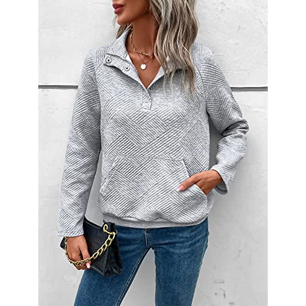 GORGLITTER Women's V Neck Sweatshirt Quilted Pullover Long Sleeve Knit Collar Pullover Tops Fall Clothes Light Grey Large