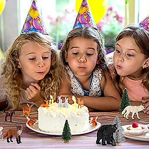 Skylety 18 Piece Christmas Woodland Animals Figurines Woodland Creatures Figurines Realistic Plastic Wild Forest Animals Figurines for New Year Birthday Christmas Party