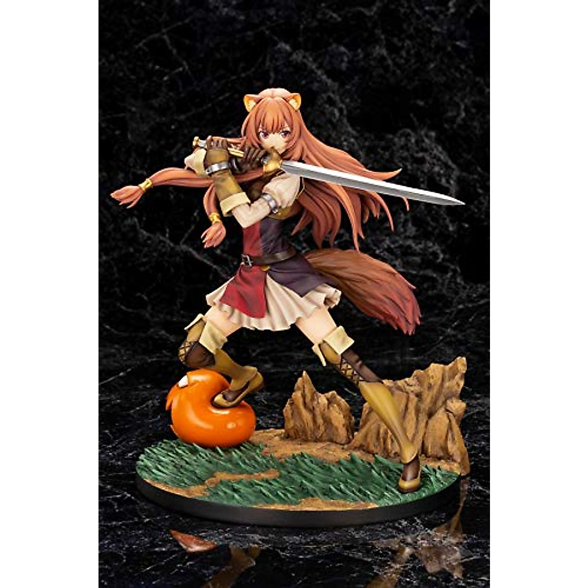 Kotobukiya The Rising of The Shield Hero Raphtalia ANI Statue, Multicolor