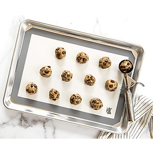 Nordic Ware Deluxe Silicone Nonstick Mat, 16 x 11 Inches, Storm Grey