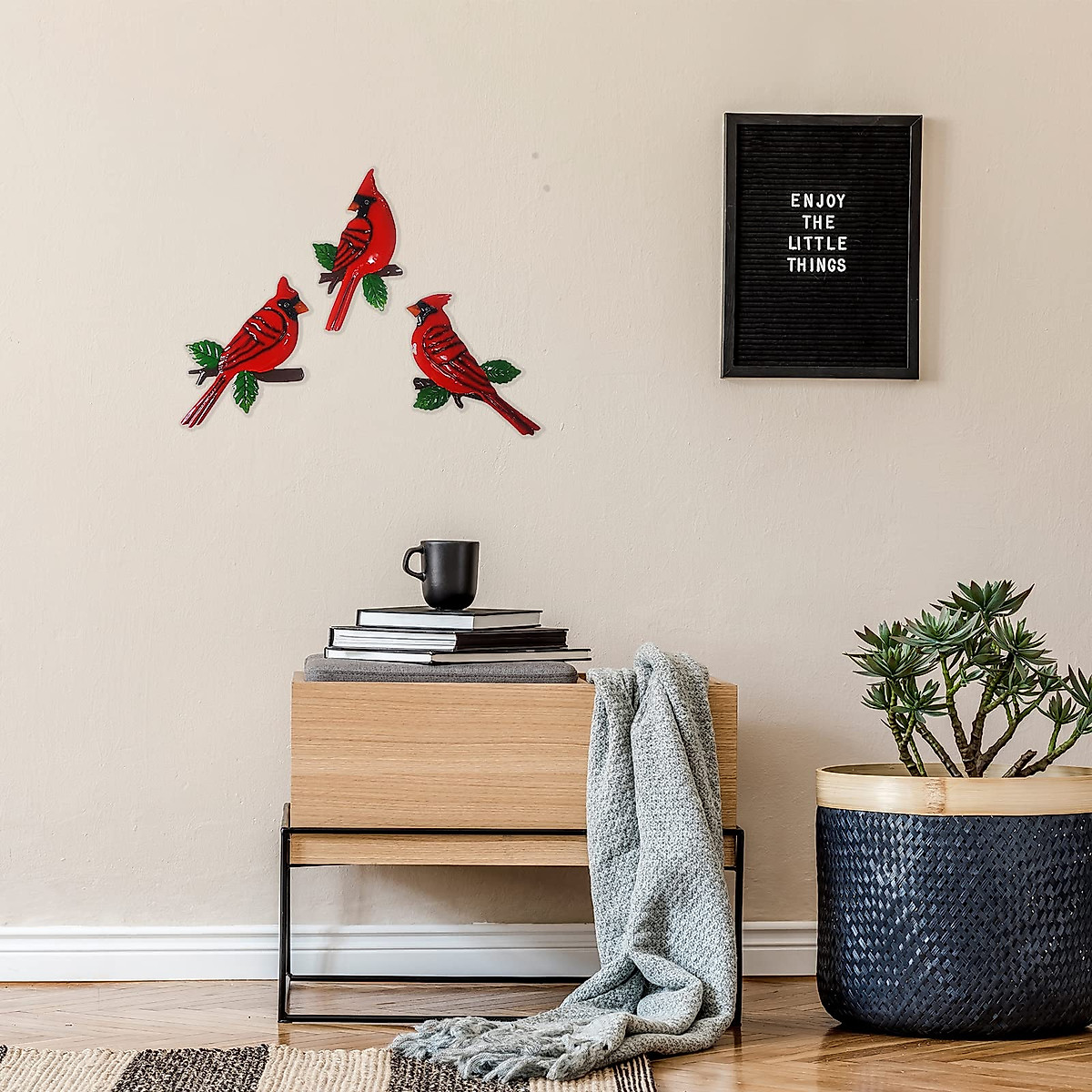 RESOYE 3 Pack Red Artificial Cardinal Birds, Metal Cardinals Ornaments Simulation Red Birds Wall Art Decorative Hanging Cardinal Sculptures for Wall Home Garden Party Holiday Decor