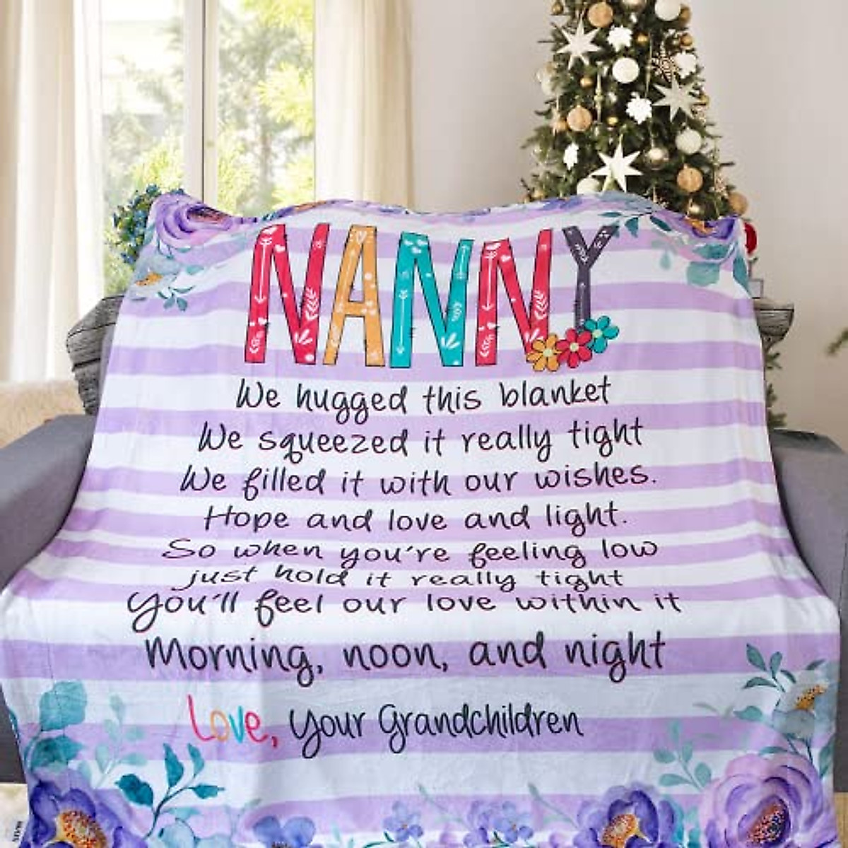 NAZENTI Luxury Super Soft Sherpa Fleece Blanket 50x60, Nanny Loves Me Blanket, Nanny Blanket, Nanny Gifts from Grandchildren, Blanket Nanny Gifts for Birthday, Christmas Blanket for Nanny Gifts