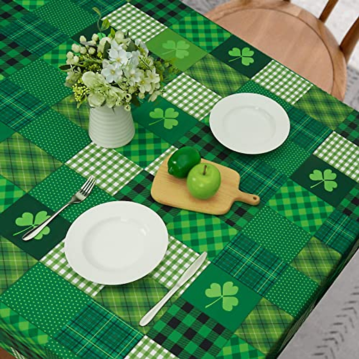 ASPMIZ St. Patrick’s Day Tablecloth, Green Lucky Shamrock Table Cloth, Buffalo Plaid Checkered Tablecloths, Four Leaf Clovers Waterproof Tablecloth Rectangle for Dinner Party Decoration, 60 x 84 inch