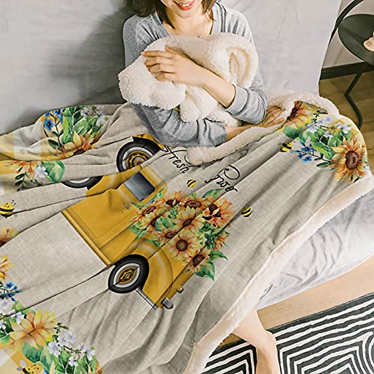 ArneCase Throw Blanket Cozy& Comfy Sherpa Fleece Blankets Yellow Farm Truck Carrying Sunflowers Vintage Style On Yellow Plaid Ultra Soft Fuzzy Plush Blanket for Couch,Sofa,Bed 39x49In