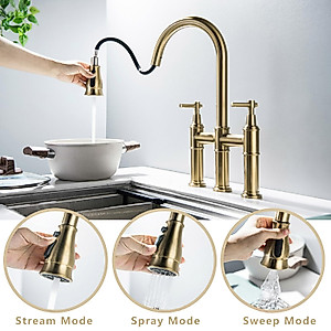 Kitchen Faucet with Pull Down Sprayer, Kitchen Sink Faucet 360° Swivel, 2 Handle Kitchen Faucet 3 Holes, Stainless Steel Kitchen Faucet Gold