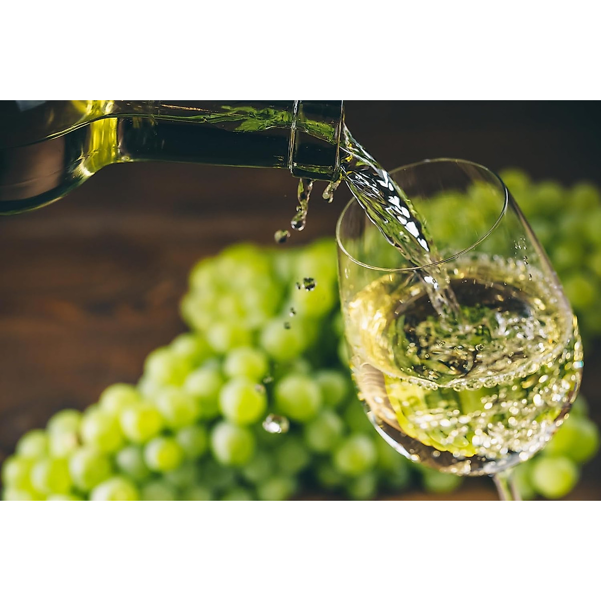 KING CRYSTAL Set of 4 wine glasses | Italian Style | Premium Crystal Clear Glass | Long Stem Wine Glasses | For Tasting, Wedding, Anniversary or Christmas